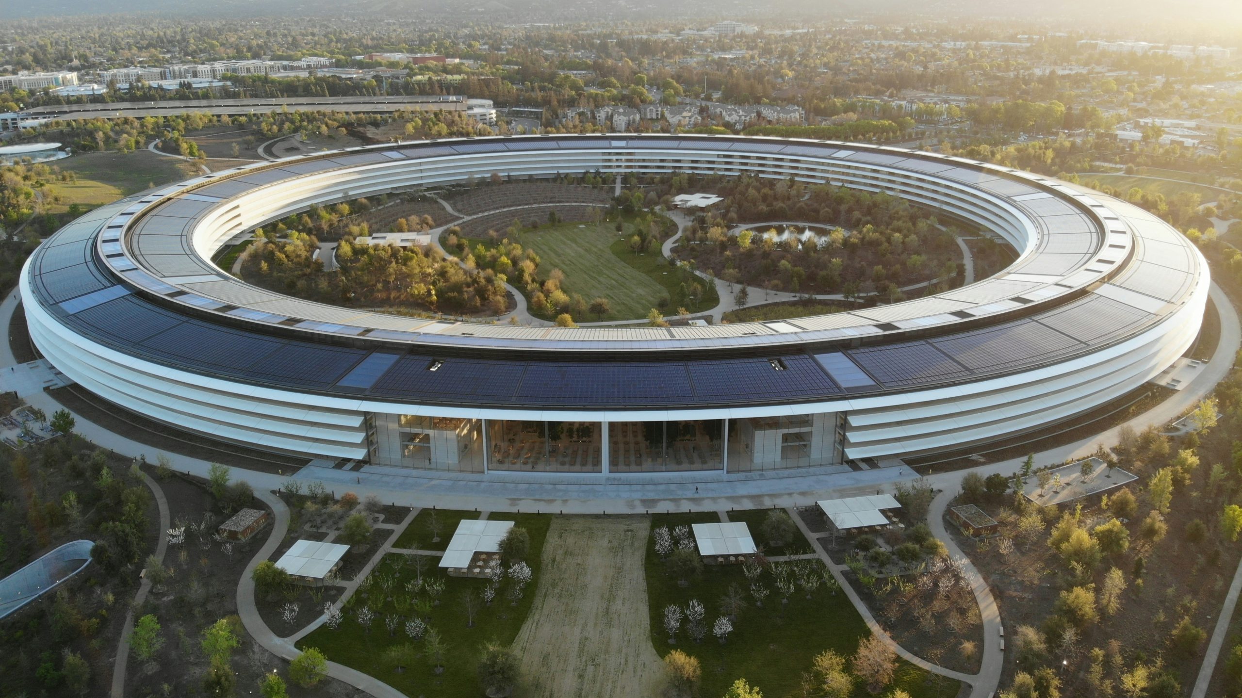 Most Expensive Roofing & Cladding Projects Ever Built Apple Park ...